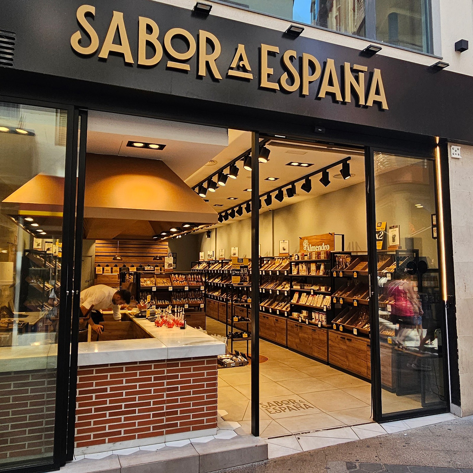 Sabor a España | Benidorm and Beyond